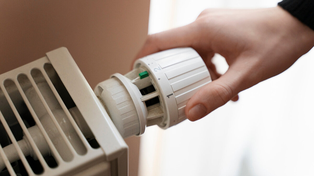 John Milne to vote against Winter Fuel Allowance cut - Horsham Liberal ...